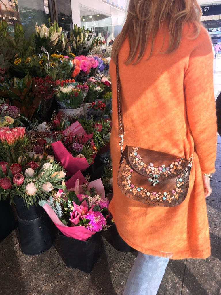 Vintage Daisy - Hobo Spring Bloom Vintage Brown – Tiggy by Cuddington